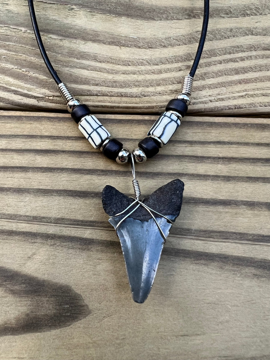 1 1/2 inch Fossilized Mako Shark Tooth Necklace With Black & White Bea ...